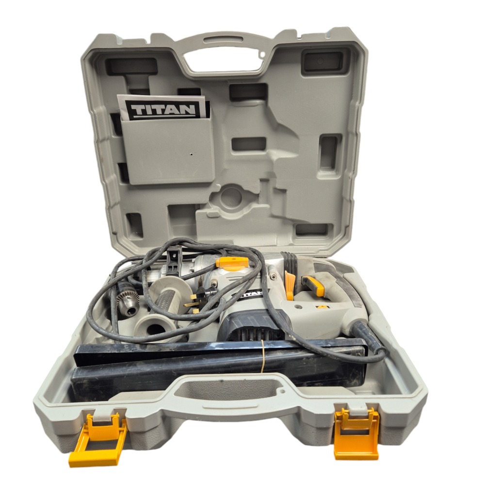 Pre-owned Titan Rotary Hammer 1500w - Own4Less